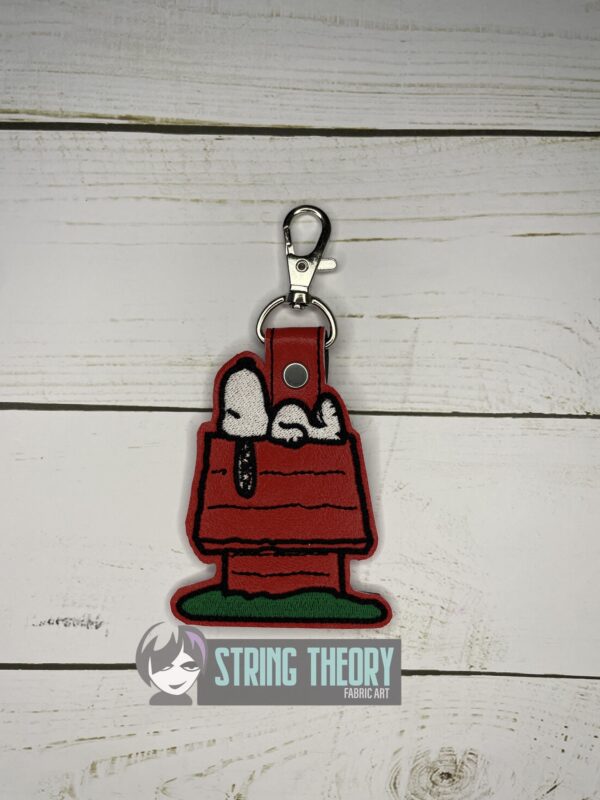 Peanuts Snoopy House Snap Tab Key Fob ITH Embroidery Pattern